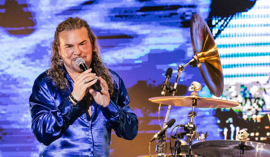 Fher Olvera de Mana arremete contra el reguetón y los corridos tumbados ...