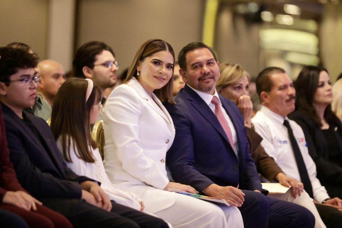 Rinde Rubí Enríquez su primer informe como Presidenta del DIF Municipal ...
